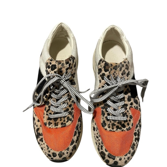 Oasis Society | Shoes | Oasis Society California Sneaker | Poshmark